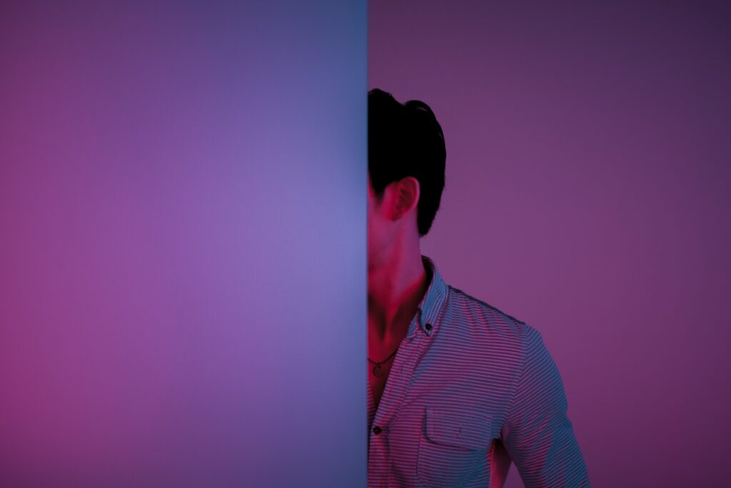 Le clivage : quand notre psyché se scinde en deux – Psy Gestalt Paris